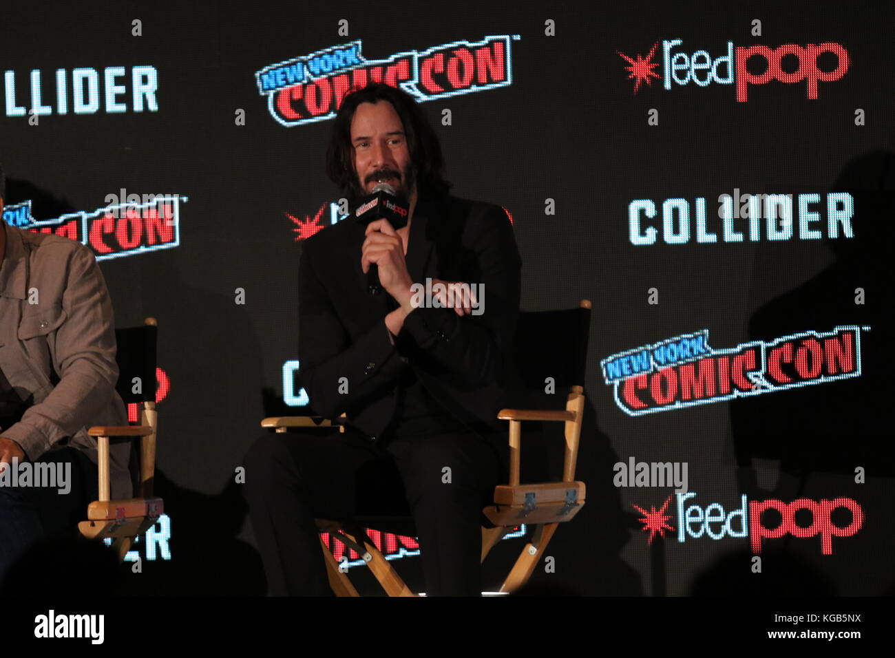 Keanu Reeves promotes his new movie "Replicas" and Melissa Joan Hart ...