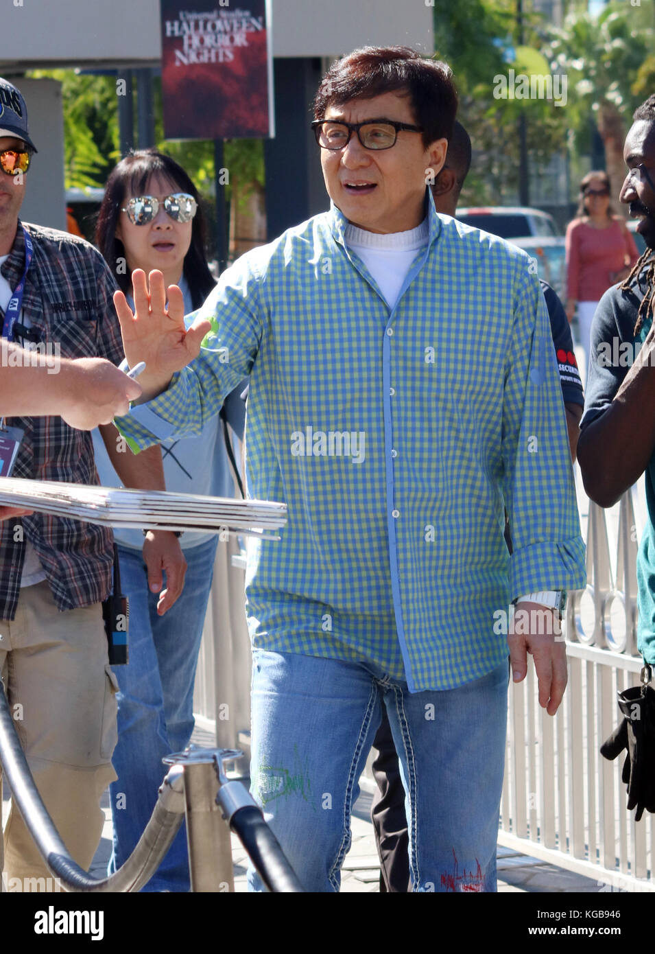 Jackie Chan makes an appearance on entertainment news show 'Extra' at ...
