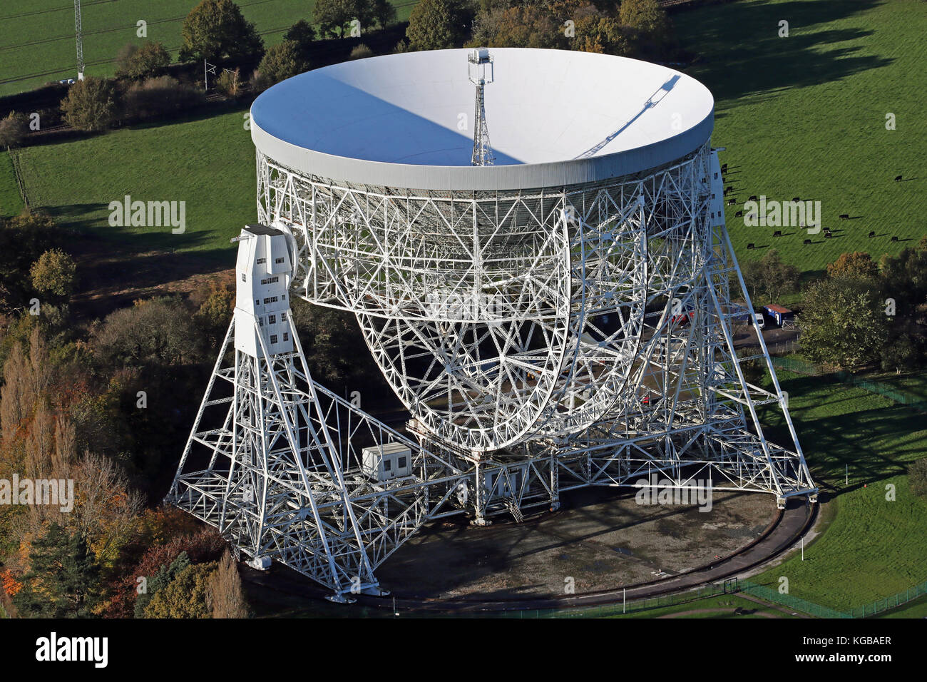 aerial view of Jodrell Bank in Cheshire, UK Stock Photo - Alamy
