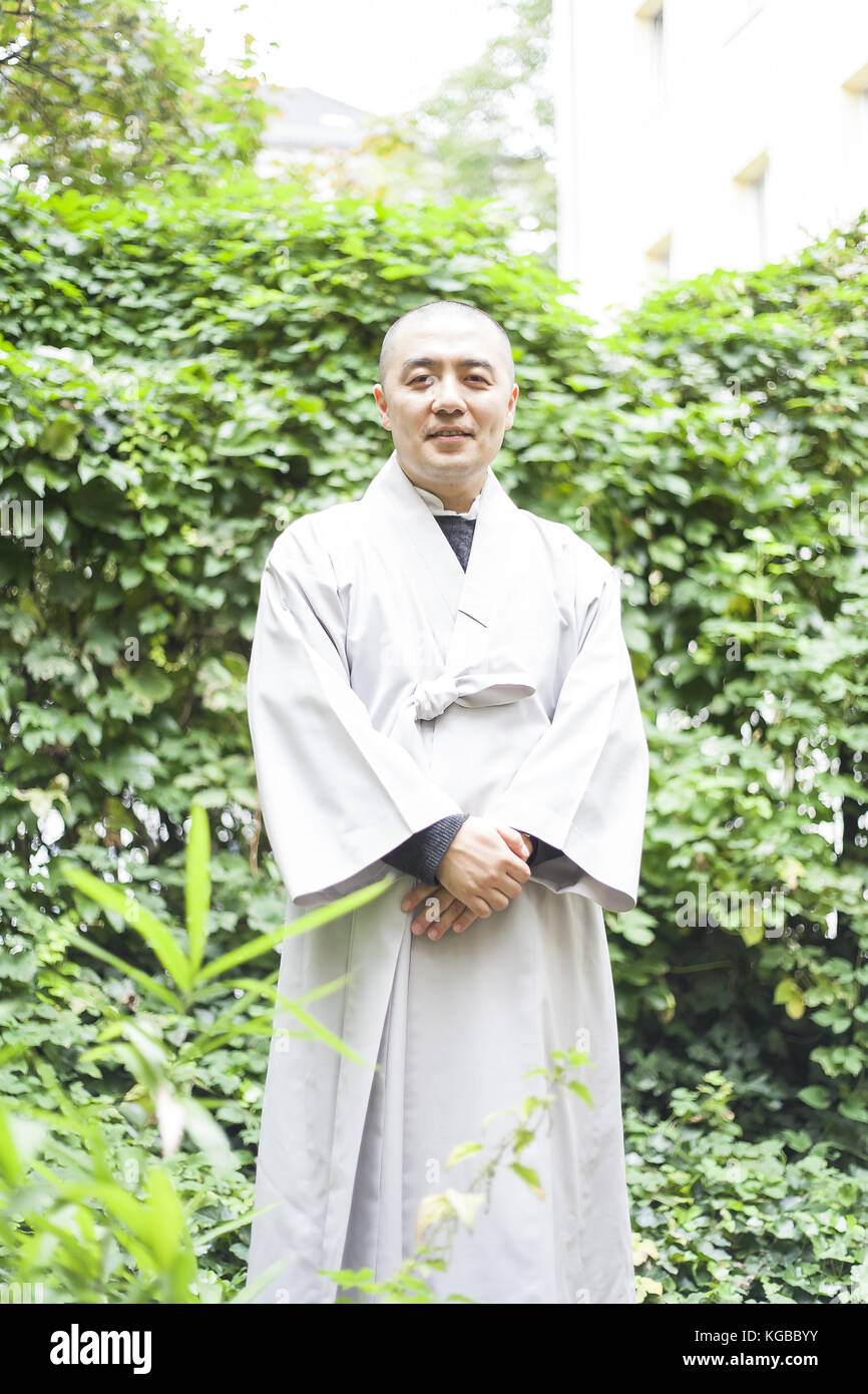 World bestseller author zen monk Haemin Sunim visits Germany to present ...