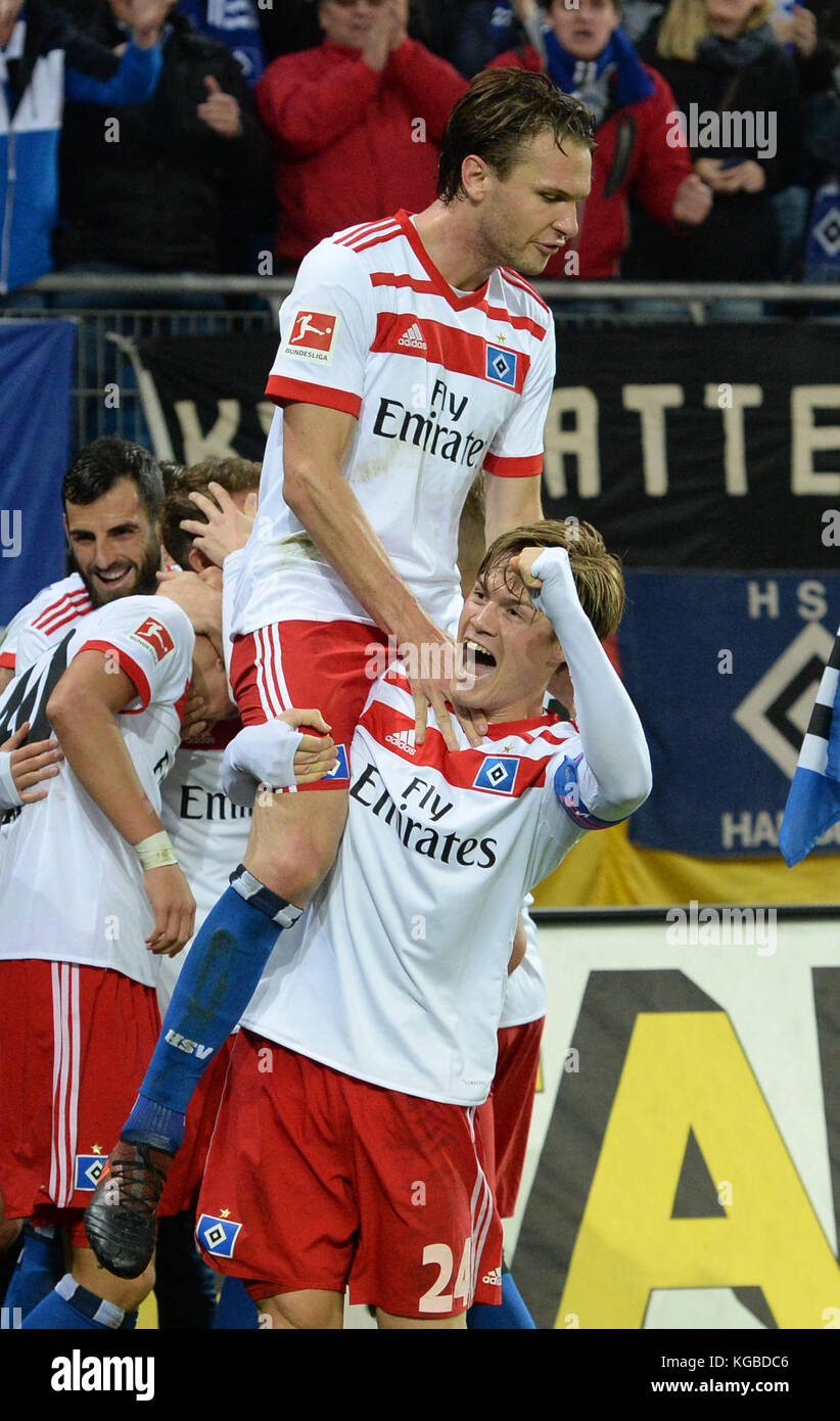 Freude und zufriedenheit hi-res stock photography and images - Alamy