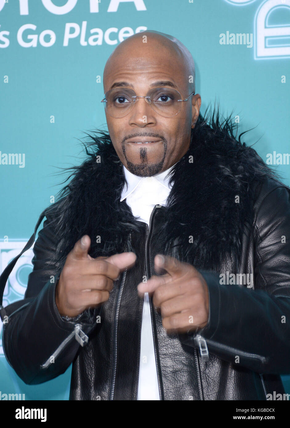 Las Vegas, Nevada, USA. 6th Nov, 2017. Music producer Teddy Riley walks ...
