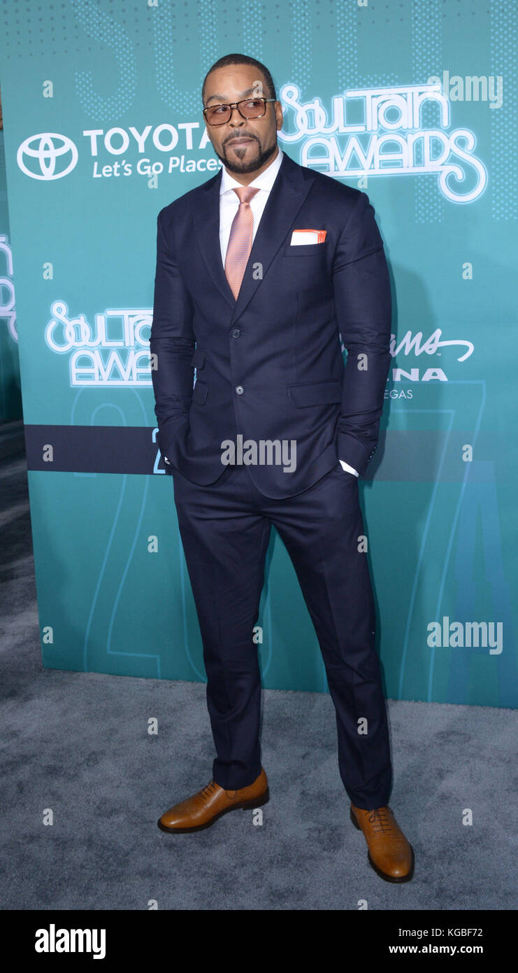 Las Vegas, Nevada, USA. 6th Nov, 2017. Rapper Method Man walks the grey ...