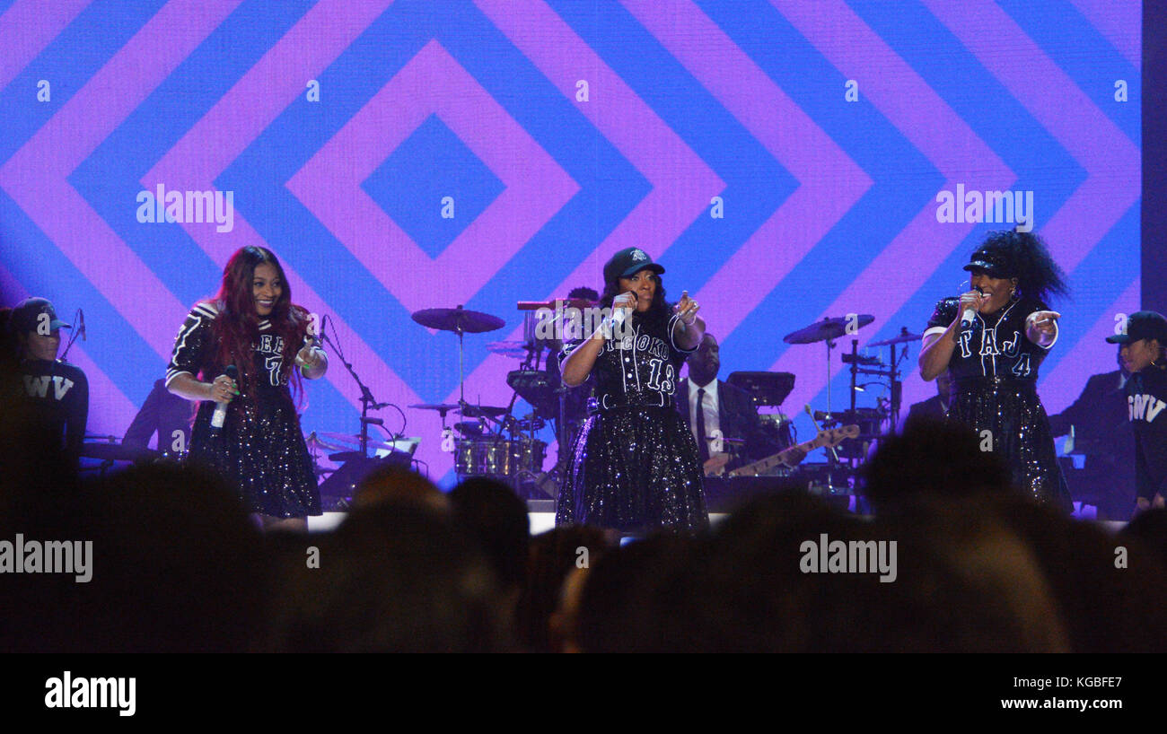 Las Vegas, Nevada, USA. 6th Nov, 2017. Music group SWV the 2017 Lady of ...
