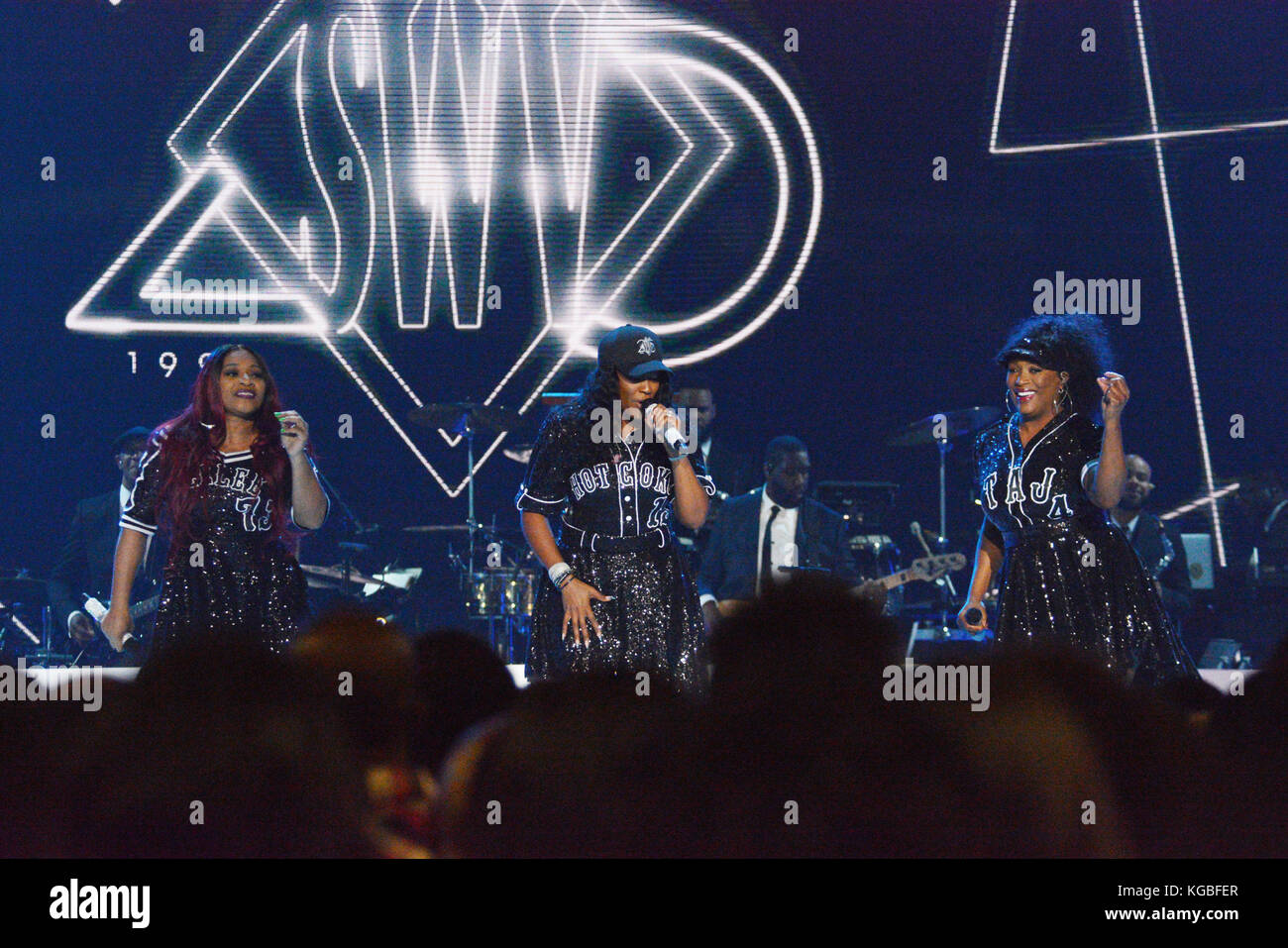 Soul train awards hi-res stock photography and images - Alamy