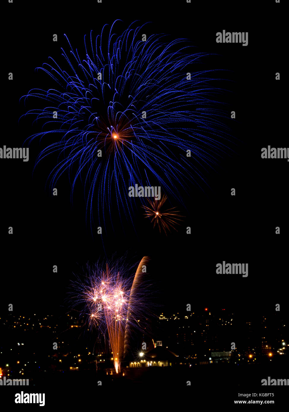 Aberdeen, Scotland . 5th Nov, 2017. Aberdeen celebrates Guy Fawkes ...