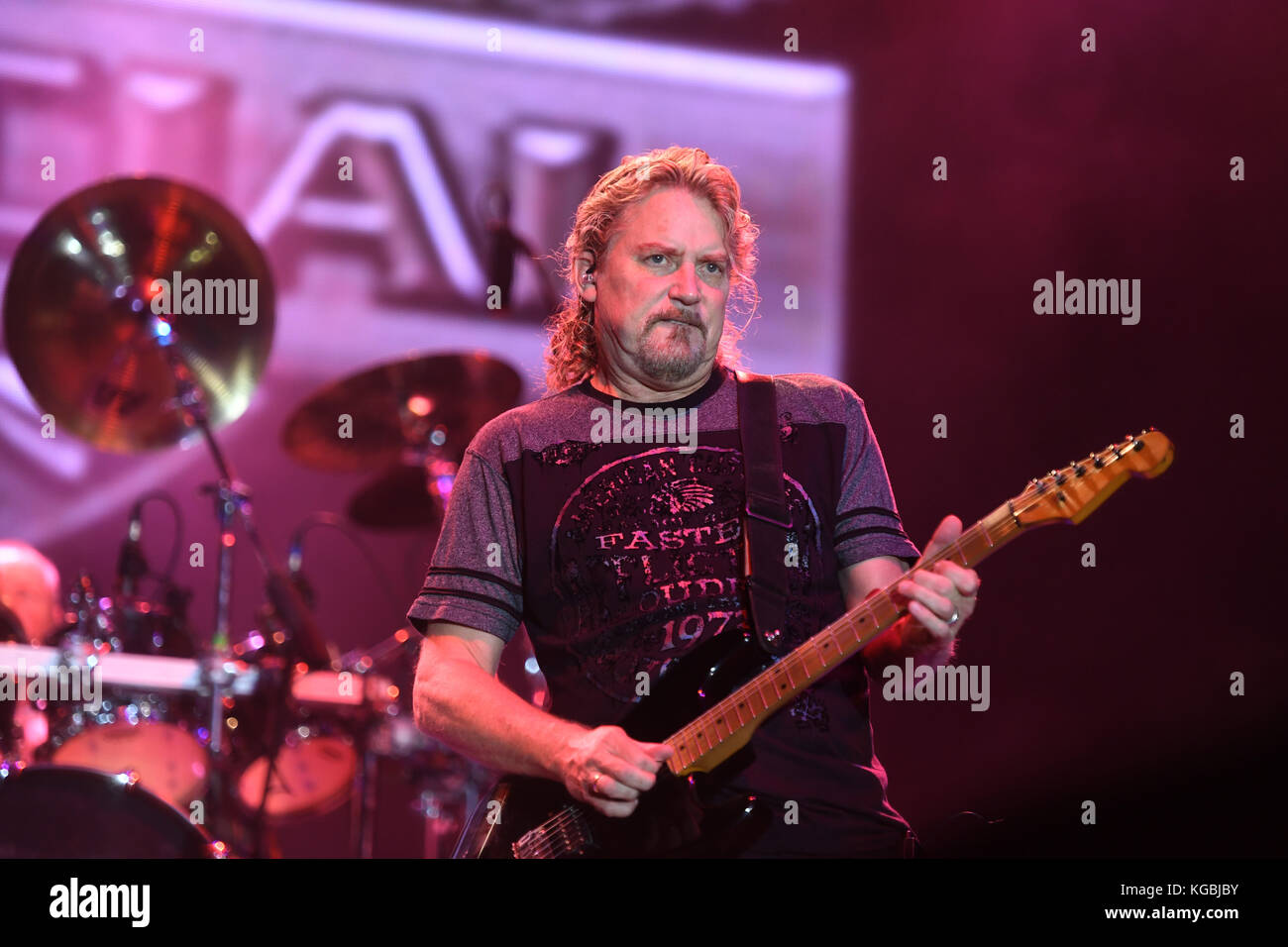 Pembroke Pines, Florida, USA. 05th Nov, 2017. Danny Chauncey of the ...