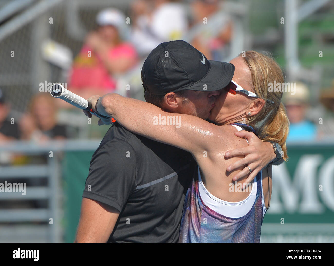 Scott foley and renee stubbs hi-res stock photography and images - Alamy