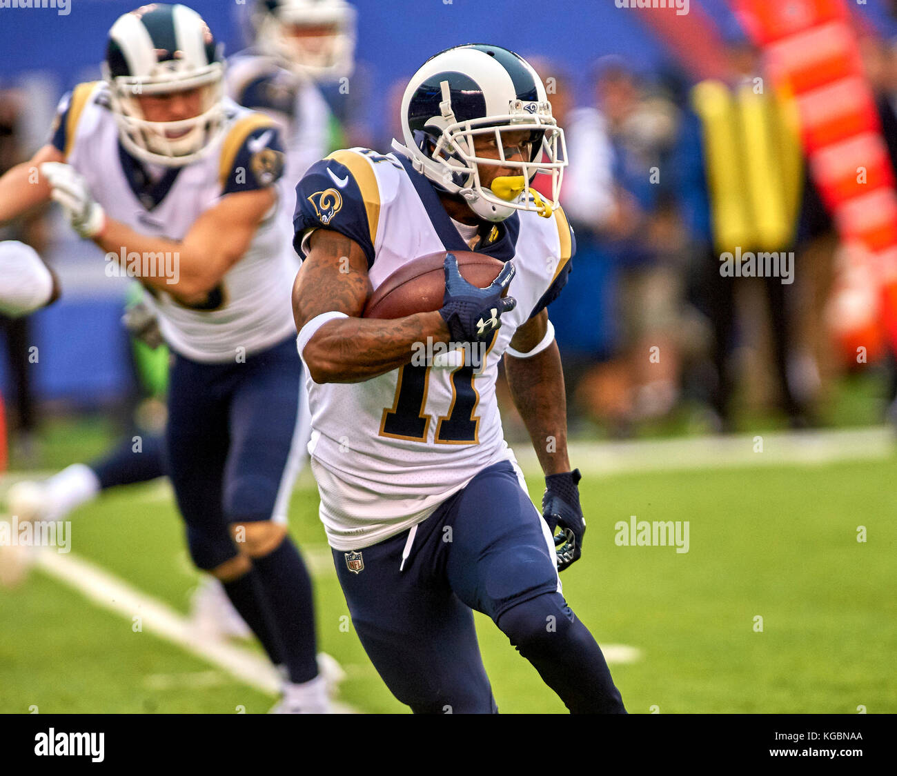 East Rutherford, New Jersey, USA. 5th Nov, 2017. Rams' wide receivers ...