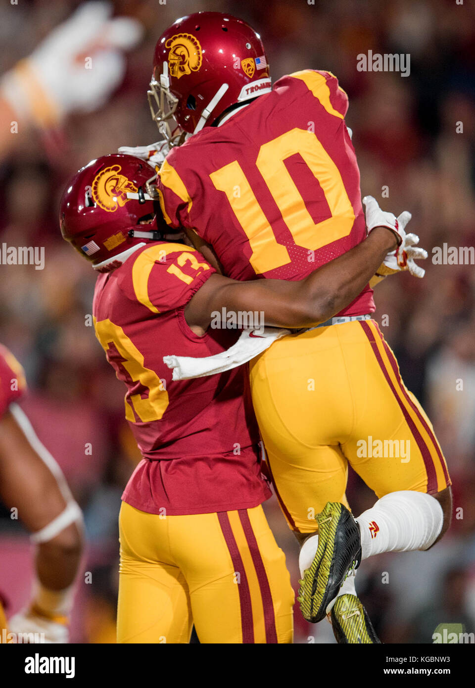 November 04, 2017 Los Angeles, CA...USC linebacker (10) John Houston Jr ...