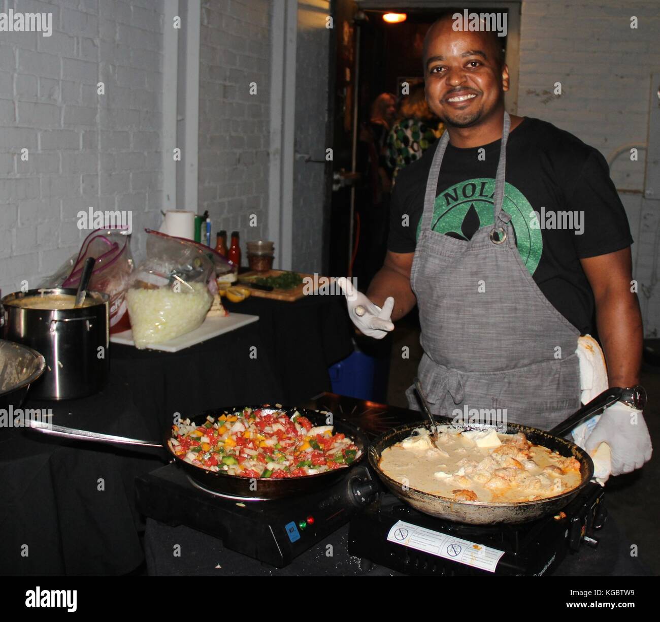 Chef ryan rondeno hi-res stock photography and images - Alamy