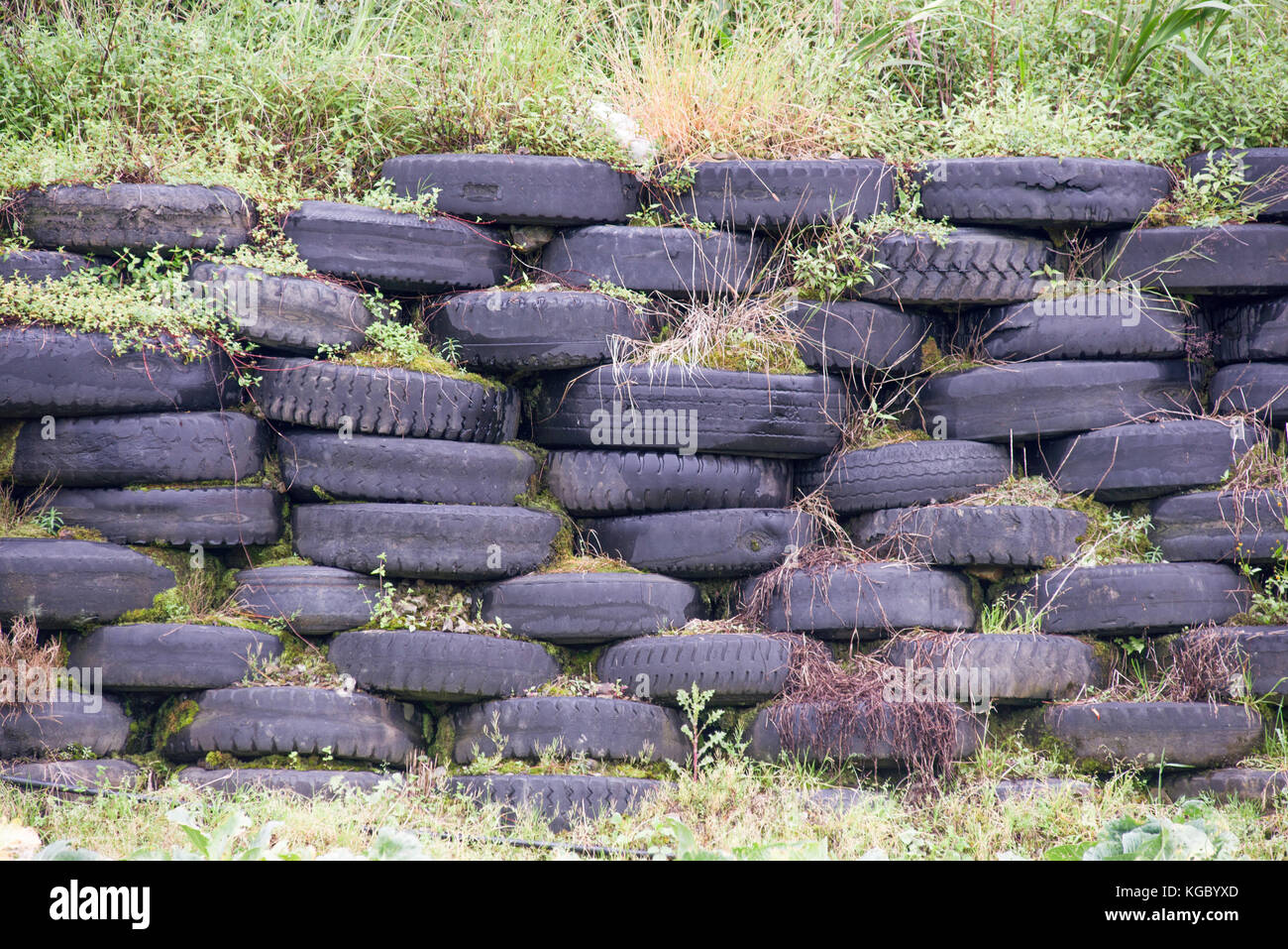 Rubber tires hi-res stock photography and images - Alamy