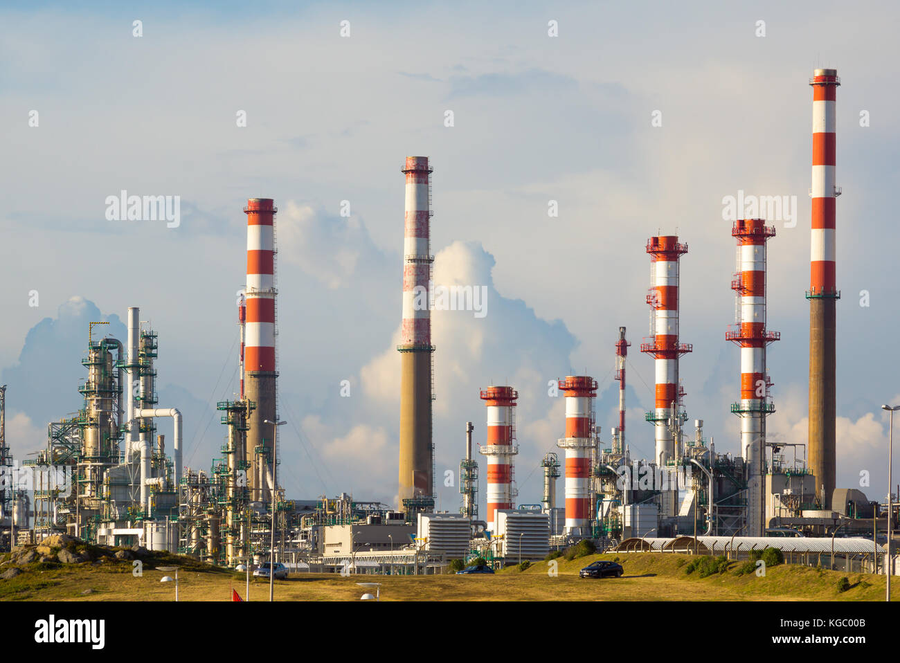 Refining plant industrial background Stock Photo - Alamy