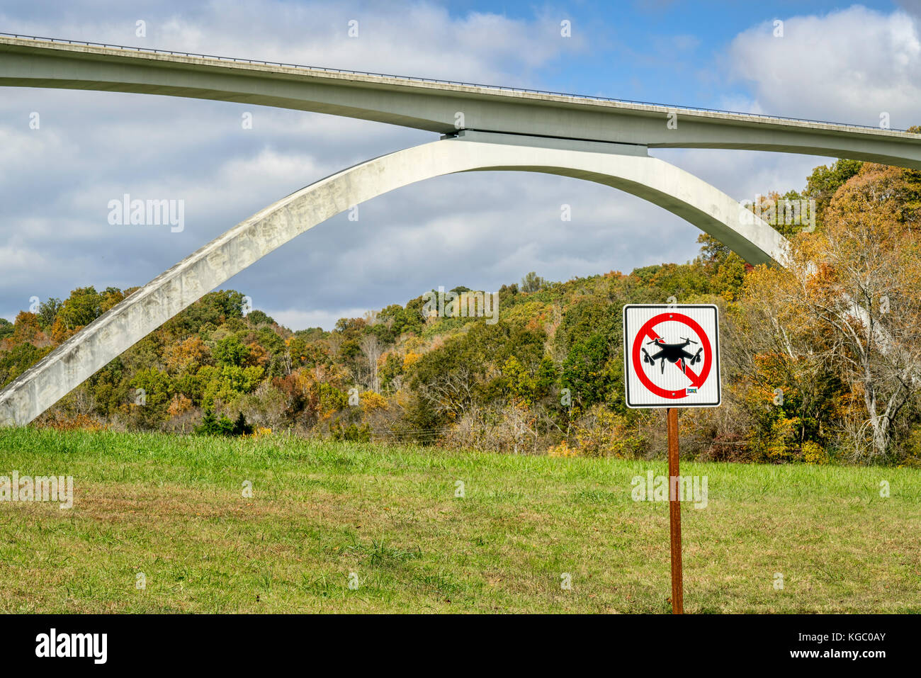 Natchez trace double arch bridge hi-res stock photography and images ...