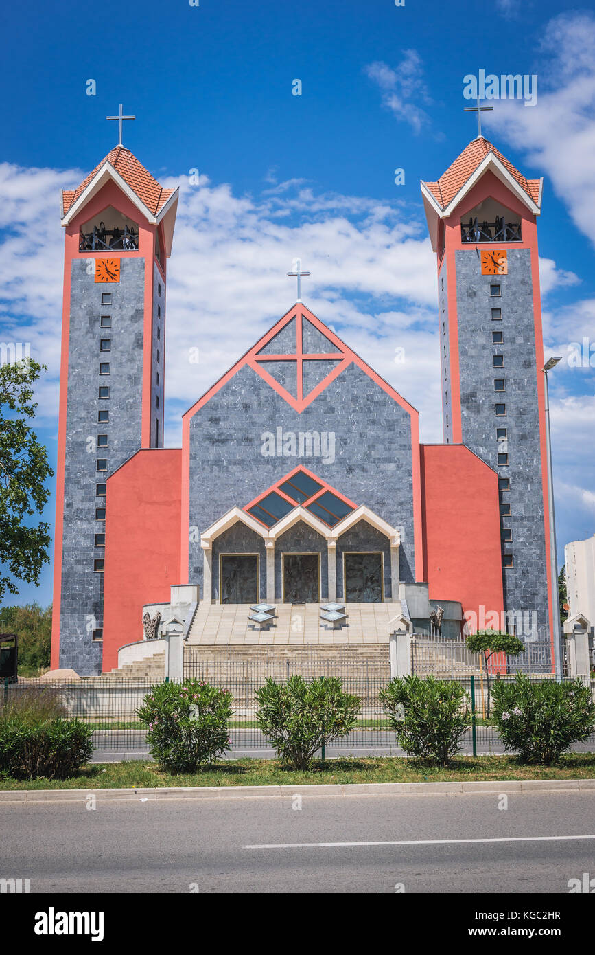 Modern Catholic Church Exterior High Resolution Stock Photography and ...