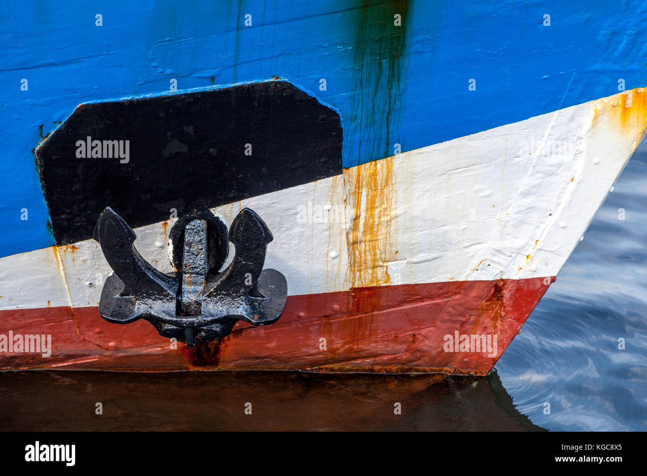 Schiff anker hi-res stock photography and images - Alamy