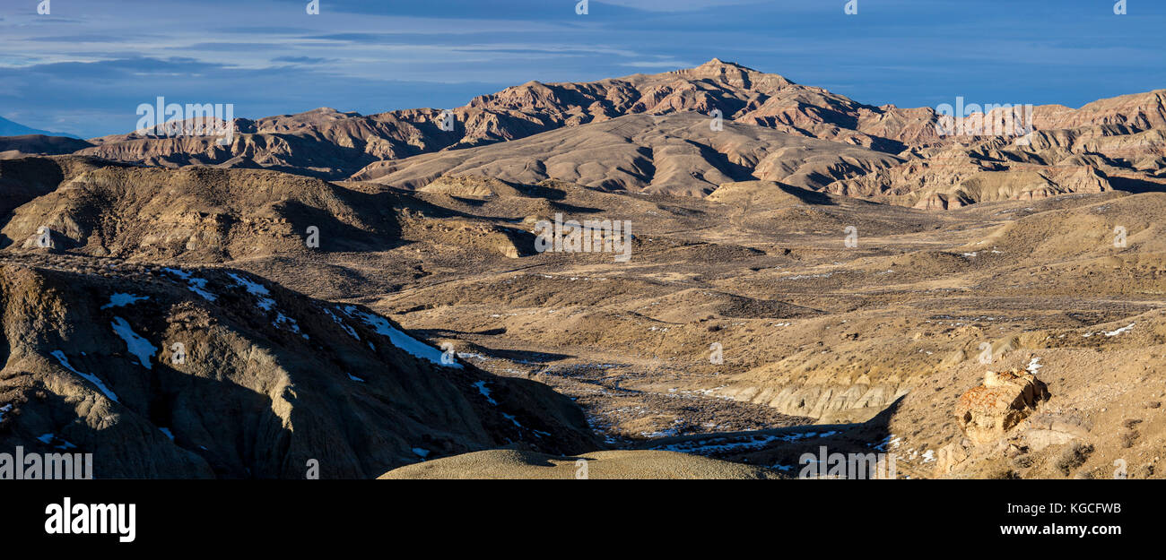 McCullough Peak Badlands in the Bighorn Basin of Wyoming Stock Photo ...