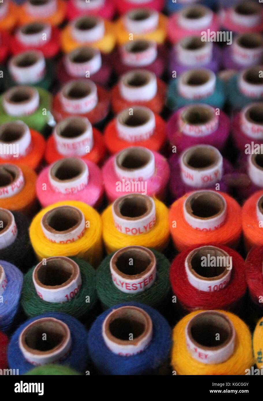 Thread colors display hi-res stock photography and images - Alamy