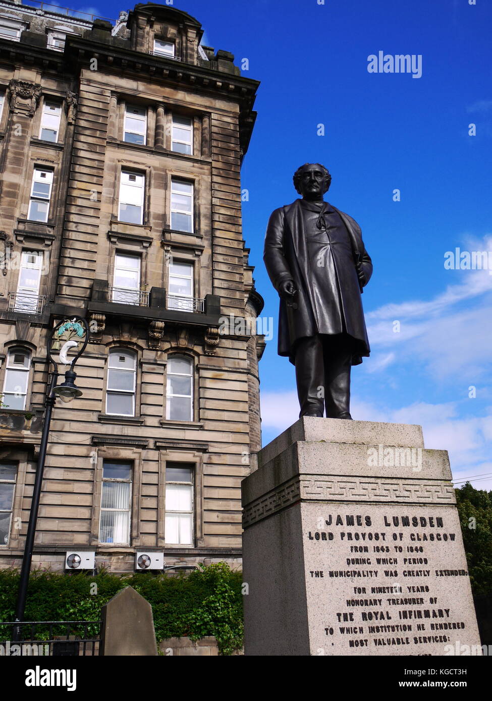 Statue of James Lumsden Catedral Square, Glasgow Stock Photo - Alamy