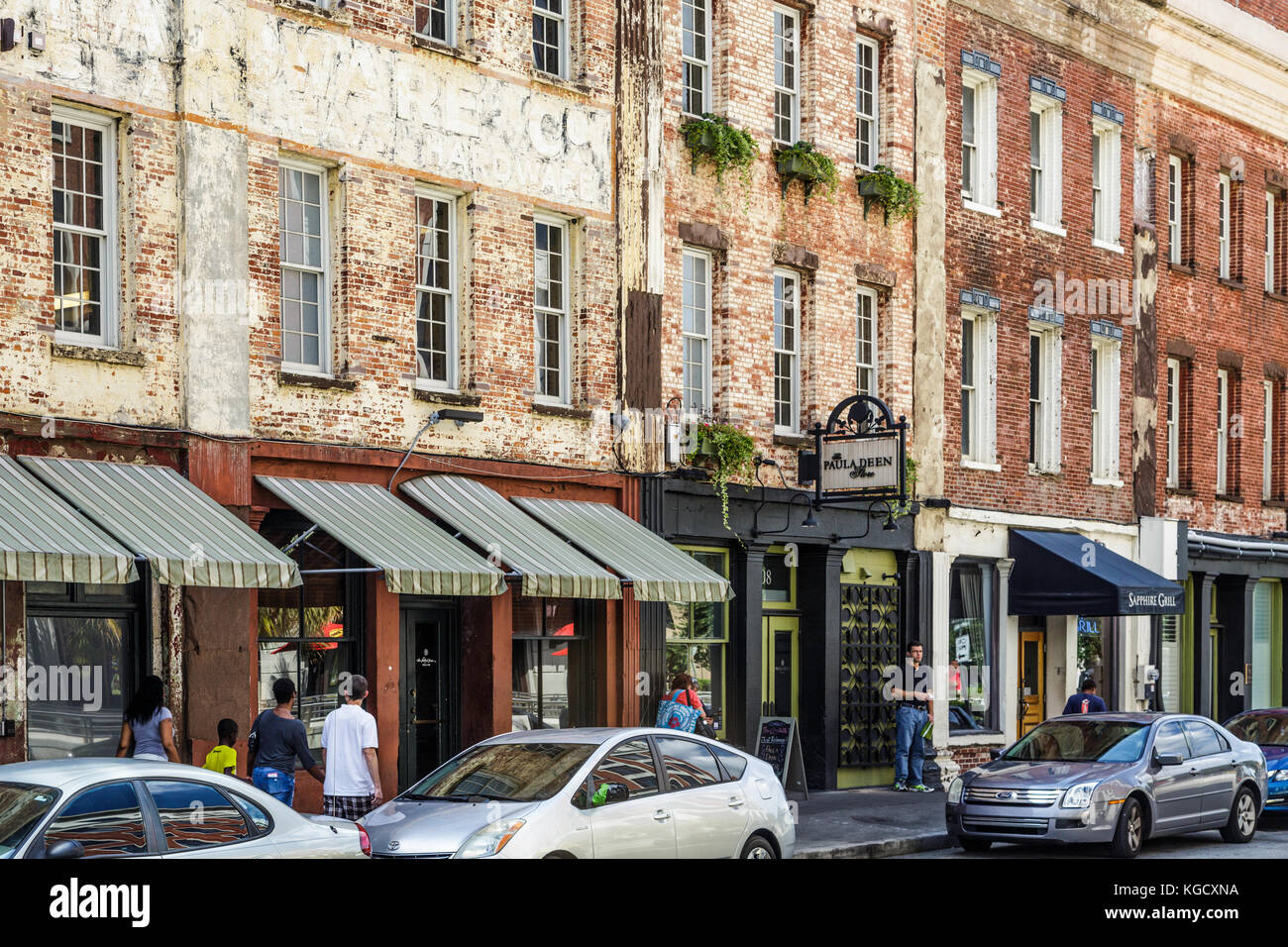 The Paula Dean Store in Savannah Stock Photo - Alamy