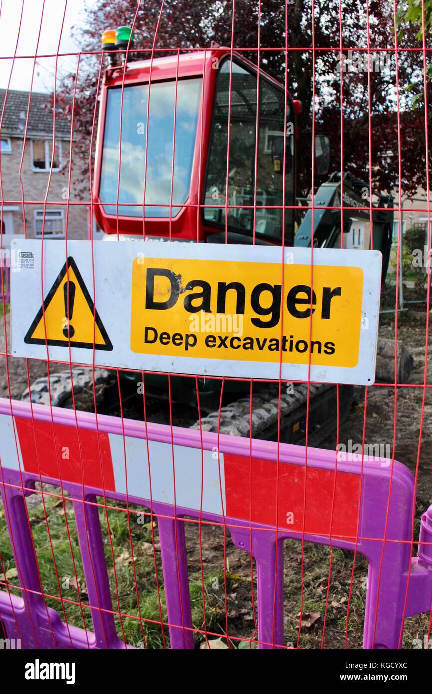 Danger deep excavation hi-res stock photography and images - Alamy
