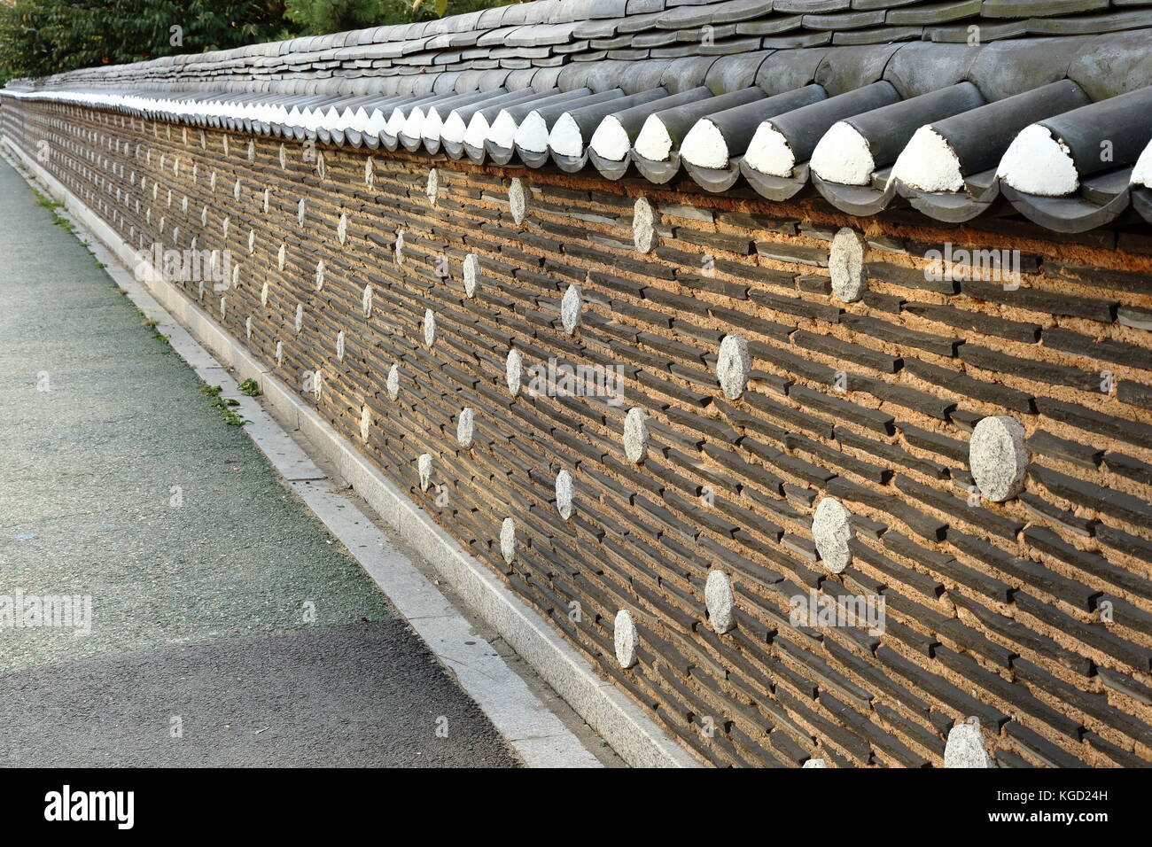 Old traditional Asian style of wall with slates in south Korea Stock ...