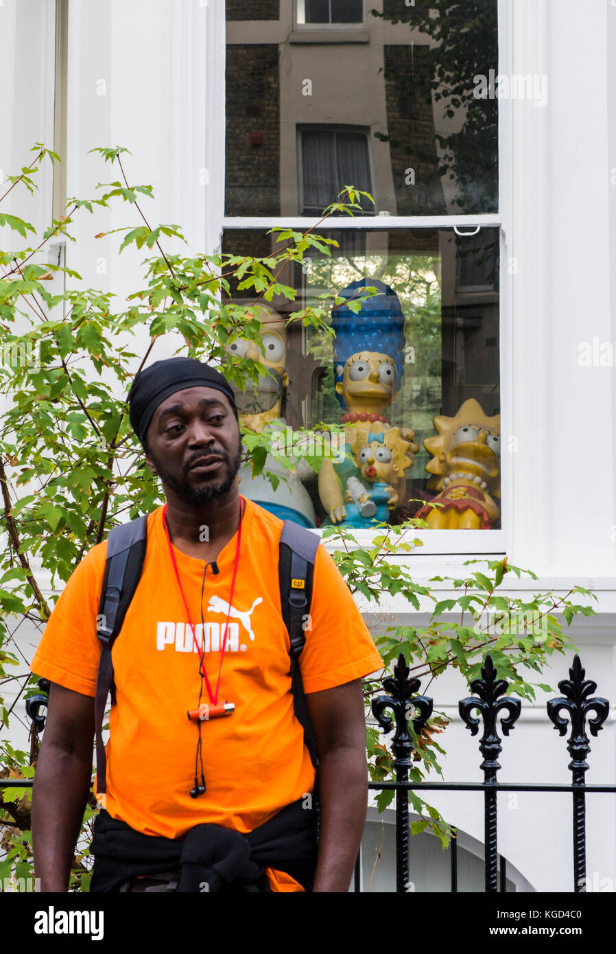 Man takes a break unaware of being watched by the Simpsons in the ...