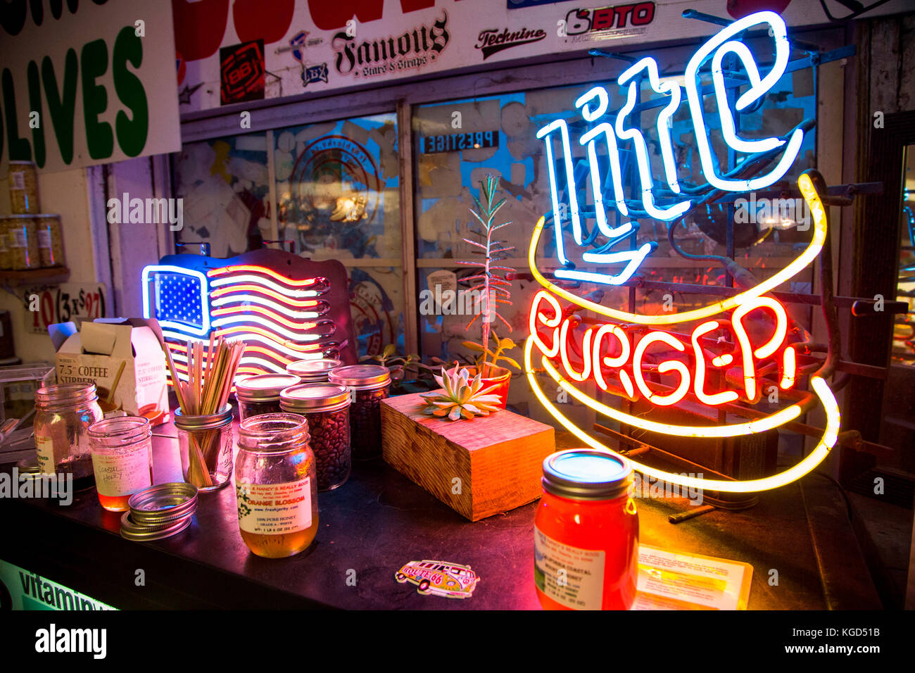 Free beer samples hi-res stock photography and images - Alamy