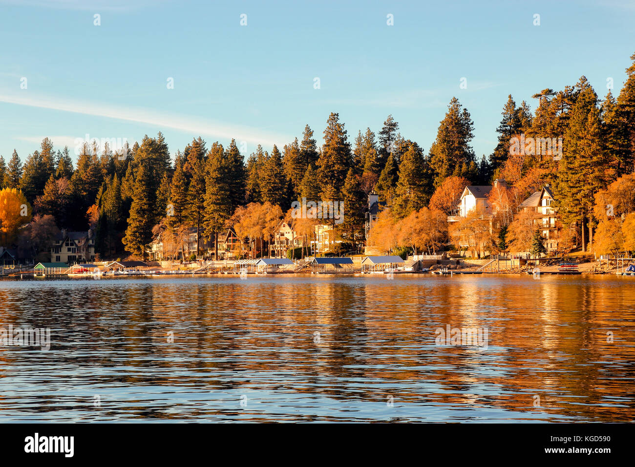 Lake Arrowhead displaying some California fall colors Stock Photo - Alamy