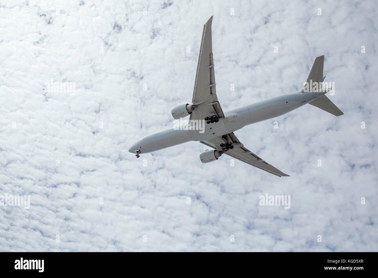 Overhead vehicle hi-res stock photography and images - Alamy