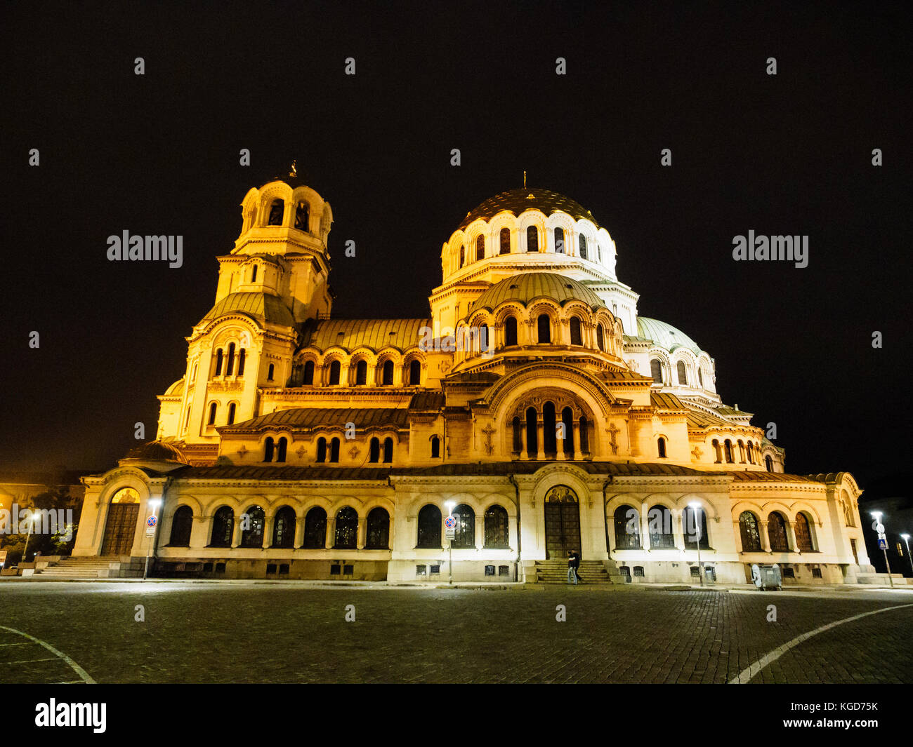 Alexander nevski cathedral bulgaria hi-res stock photography and images ...