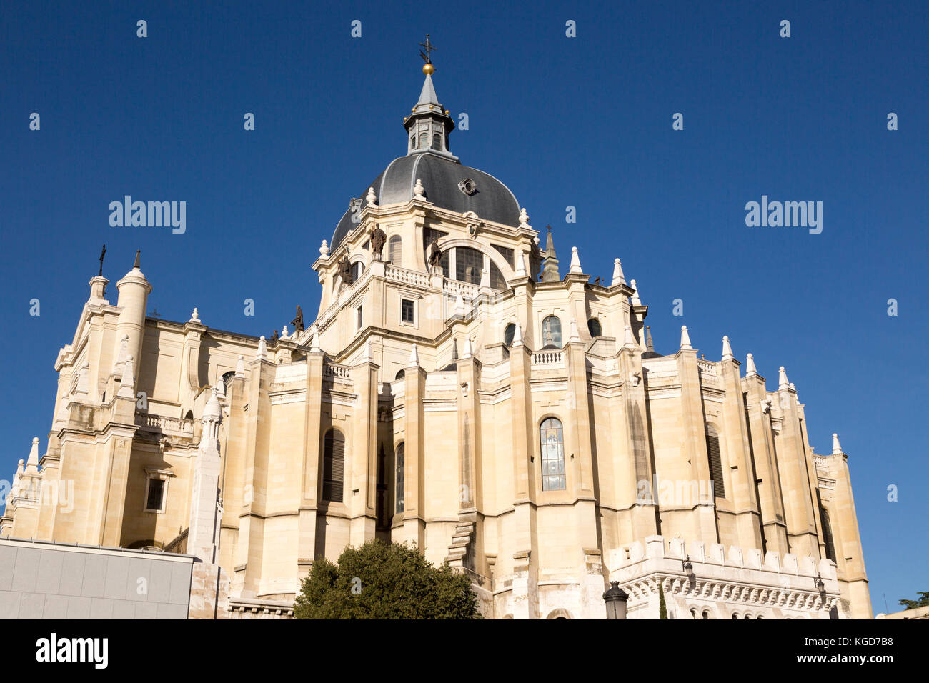 Catedral de Nuestra Señora de la Almudena, cathedral church, Madrid ...