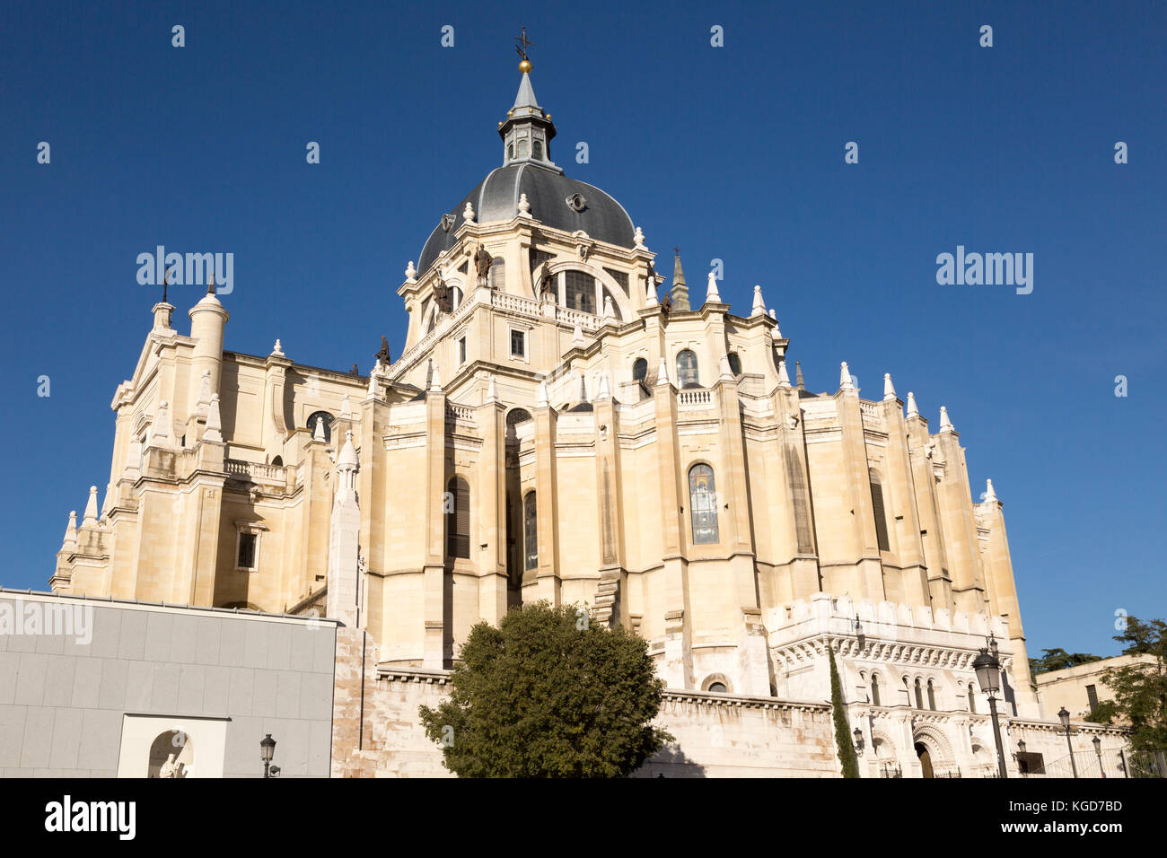 Catedral de Nuestra Señora de la Almudena, cathedral church, Madrid ...