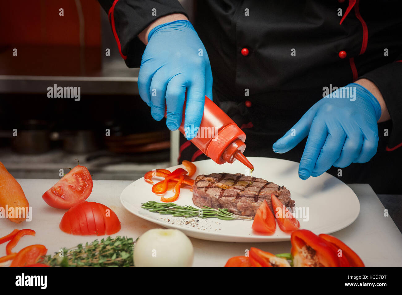 Chef set grilled meat Stock Photo - Alamy
