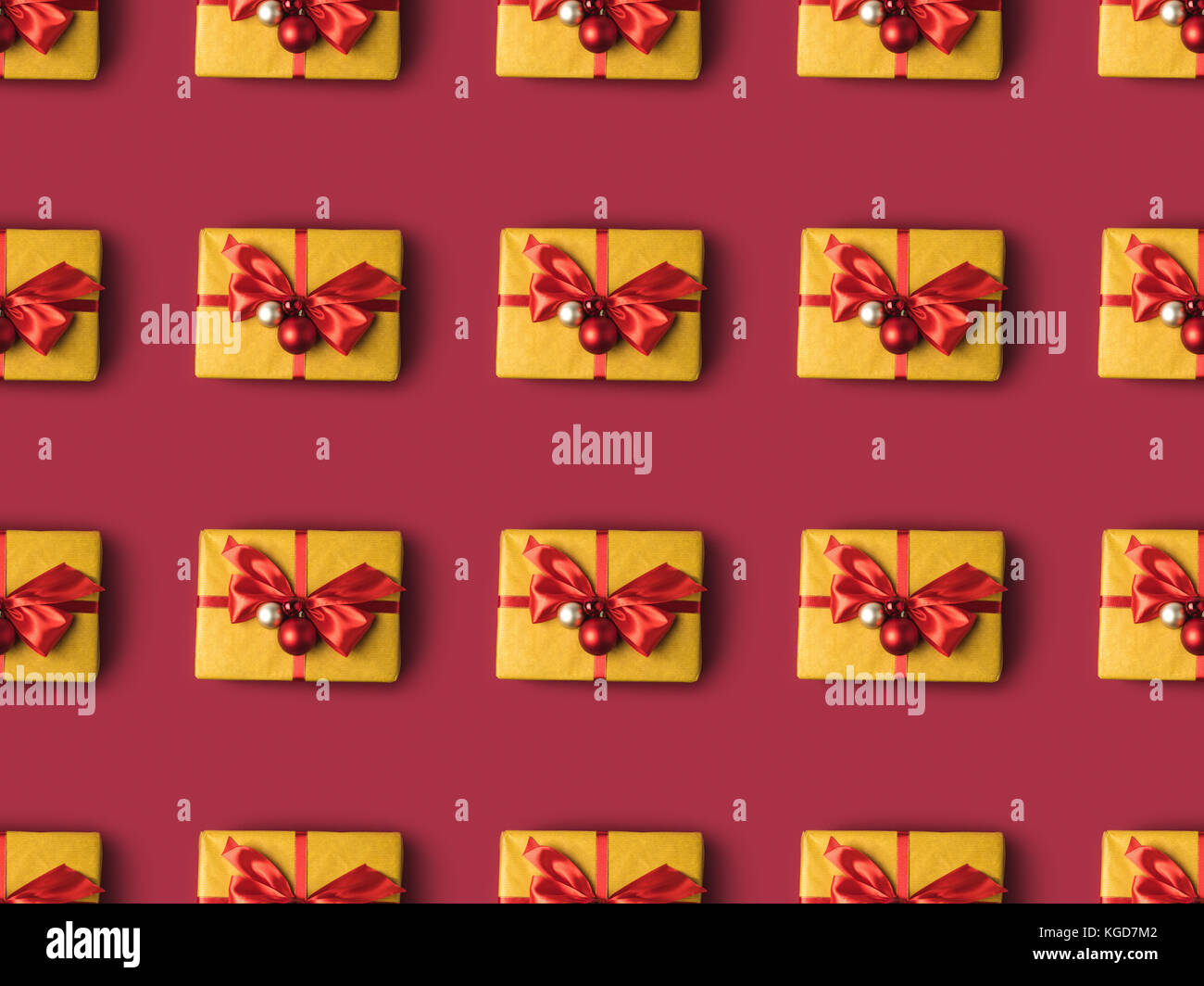 Christmas Toys Wrapped Stock Photos & Christmas Toys Wrapped Stock ...