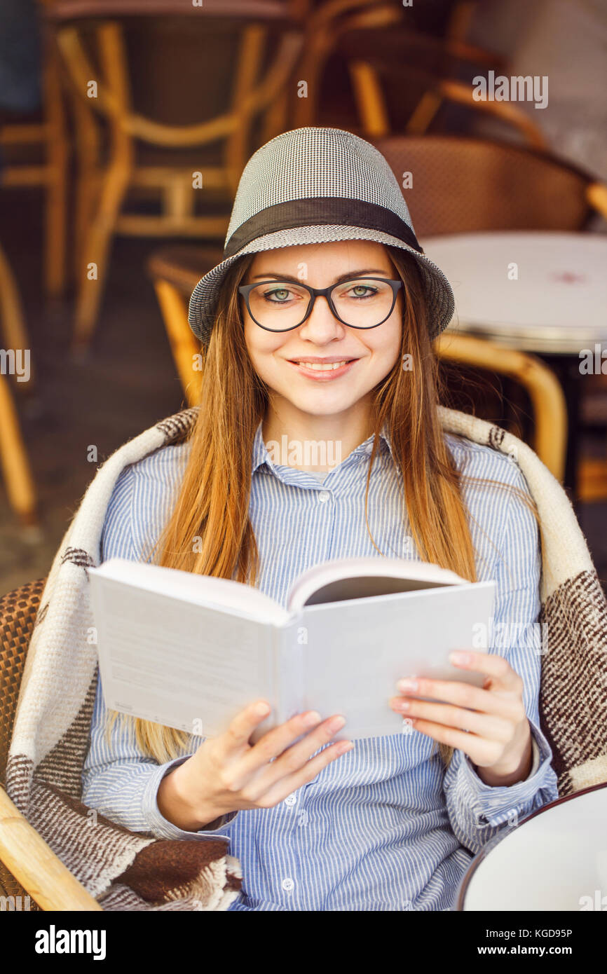Girl Read Book Stock Photo - Alamy