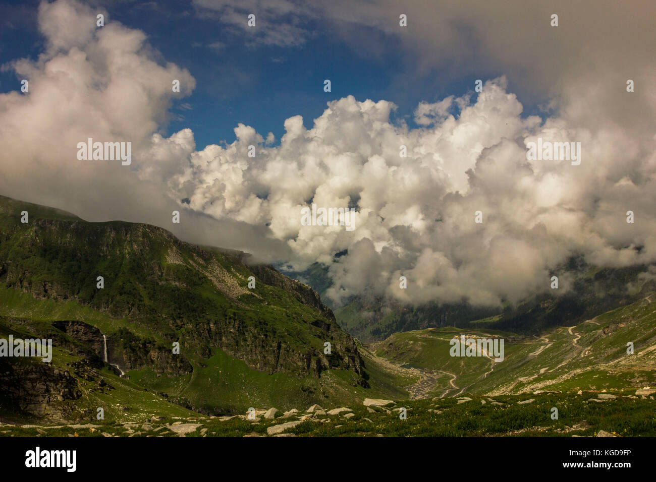 Rohtang pass manali india hi-res stock photography and images - Alamy
