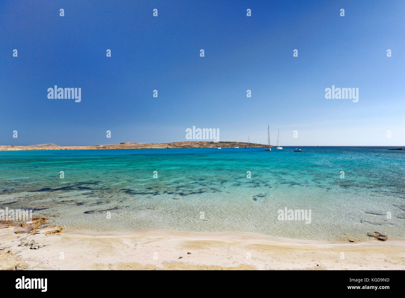 Pori beach of Koufonissi island in Cyclades, Greece Stock Photo - Alamy