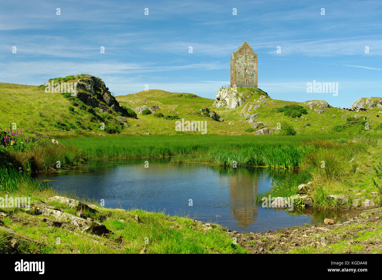 Smailholm tower hi-res stock photography and images - Alamy