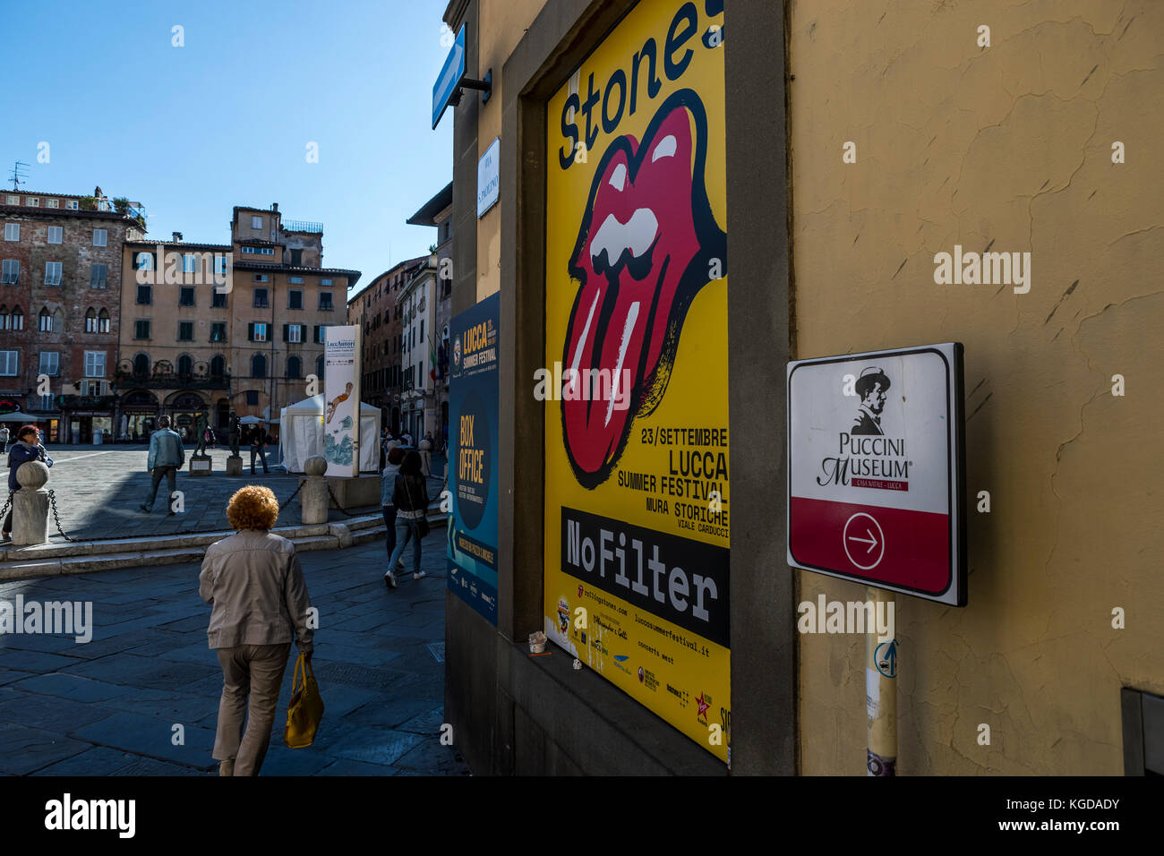 Rolling stones no filter poster hi-res stock photography and images - Alamy