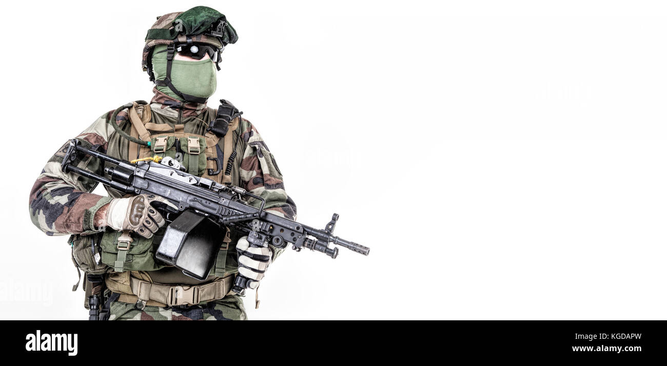 French paratrooper with weapons Stock Photo - Alamy