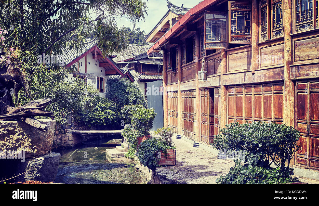 Empty china street hi-res stock photography and images - Alamy
