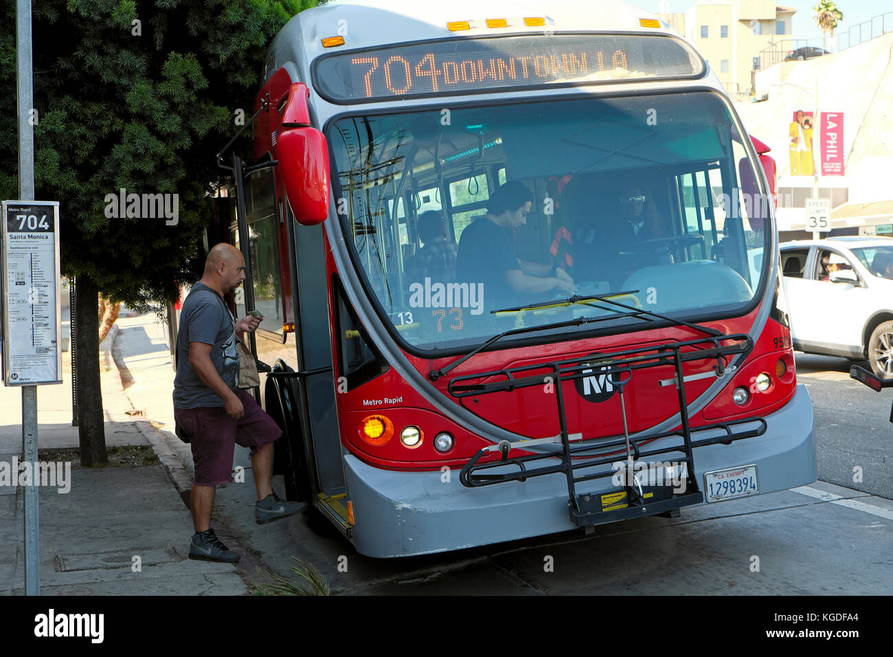 Public bus going in downtown hi-res stock photography and images - Alamy
