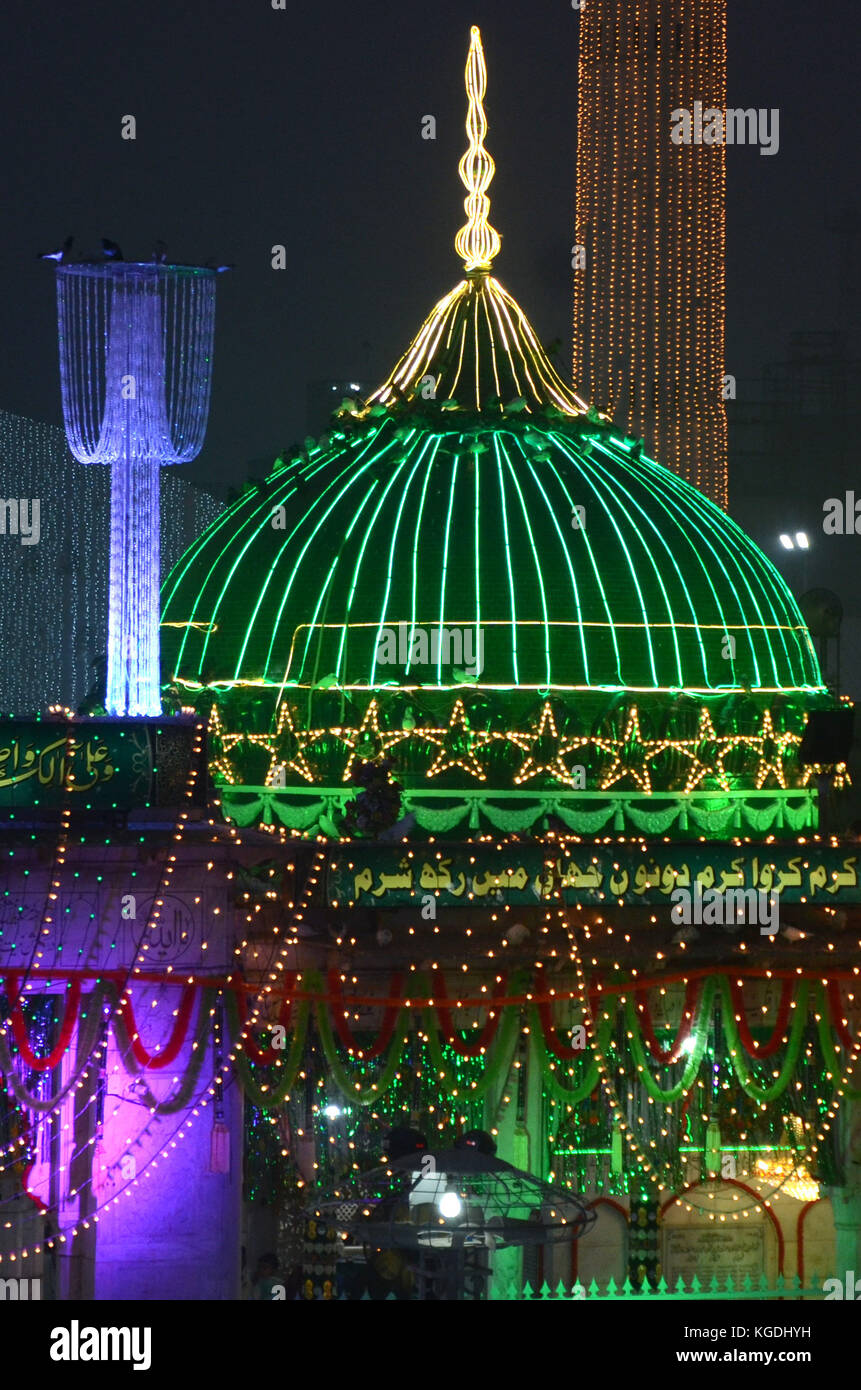 Lahore, Pakistan. 06th Nov, 2016. An illuminated colorful view of the ...