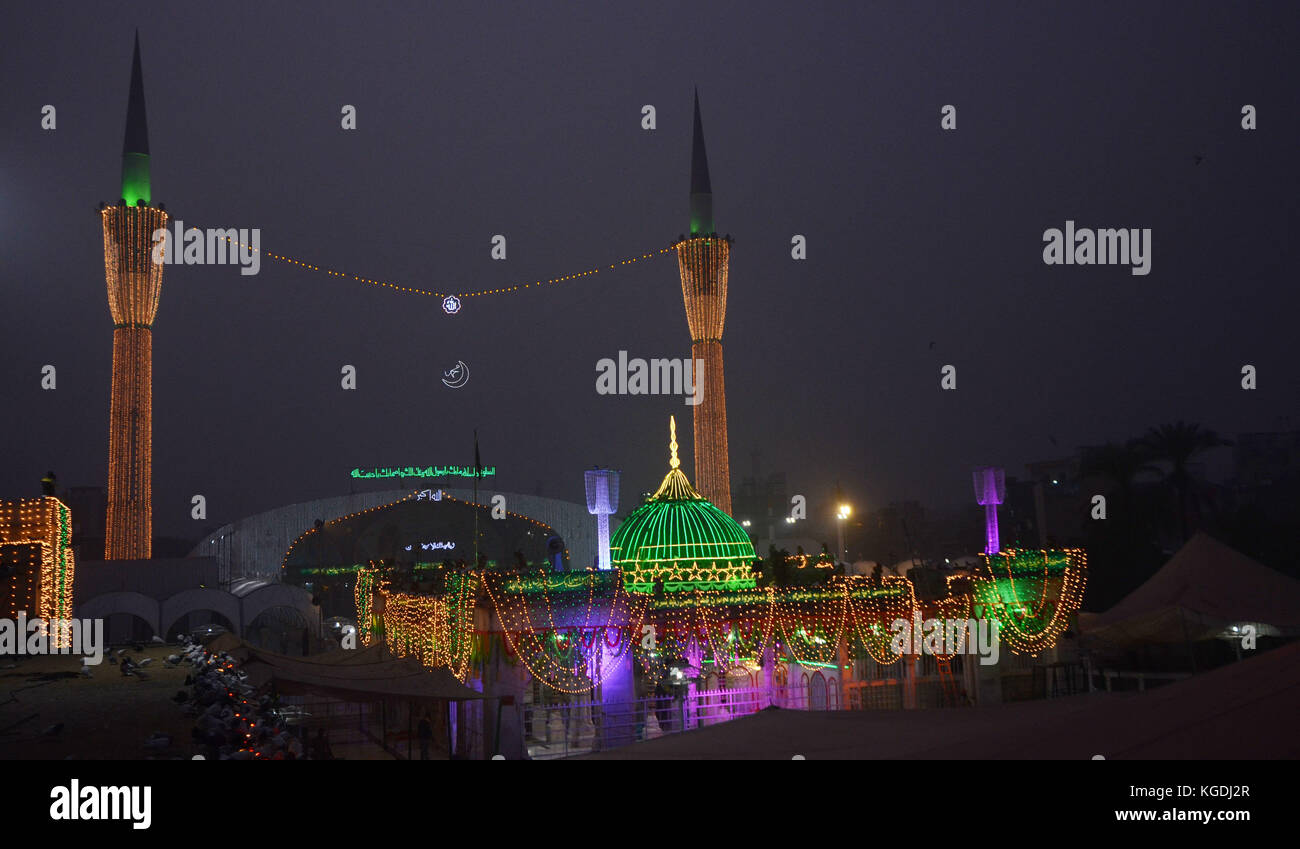 Lahore, Pakistan. 06th Nov, 2016. An illuminated colorful view of the ...