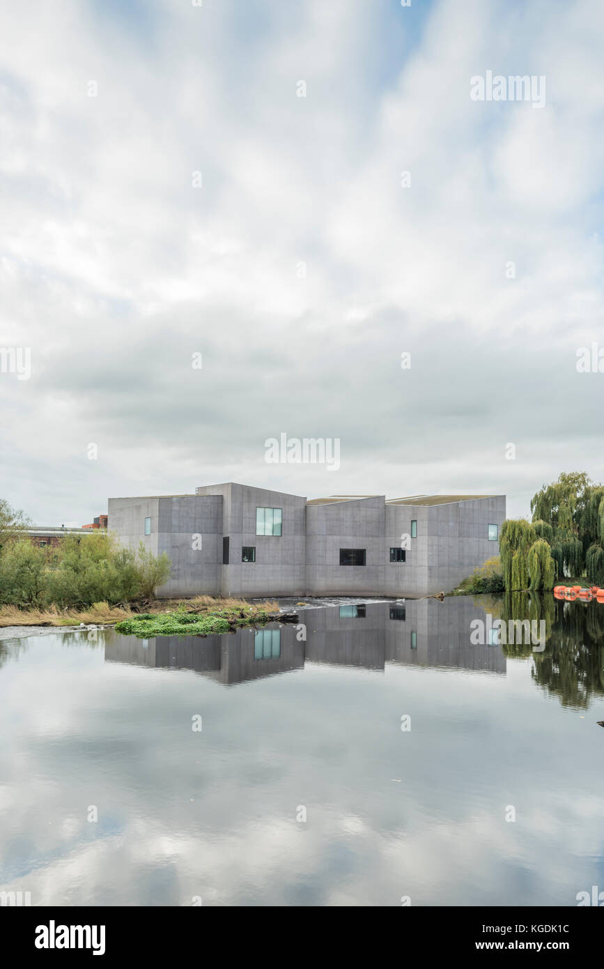The Hepworth Wakefield, Wakefield Waterfront, River Calder, West ...