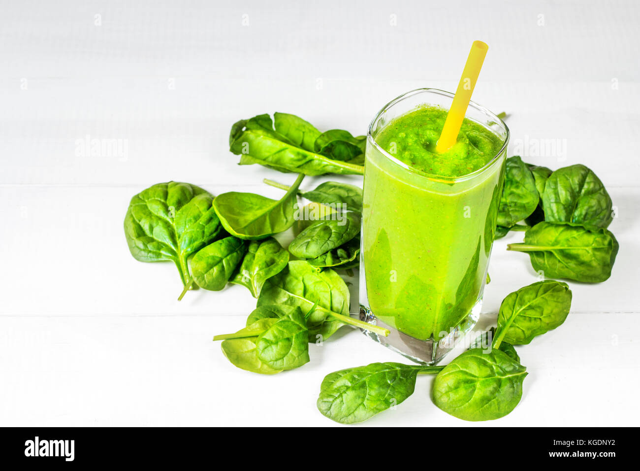 Green spinach cocktail, smoothie. Healthy lifestyle concept Stock Photo ...