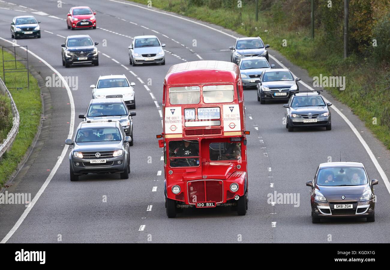 London bus driver hi-res stock photography and images - Alamy