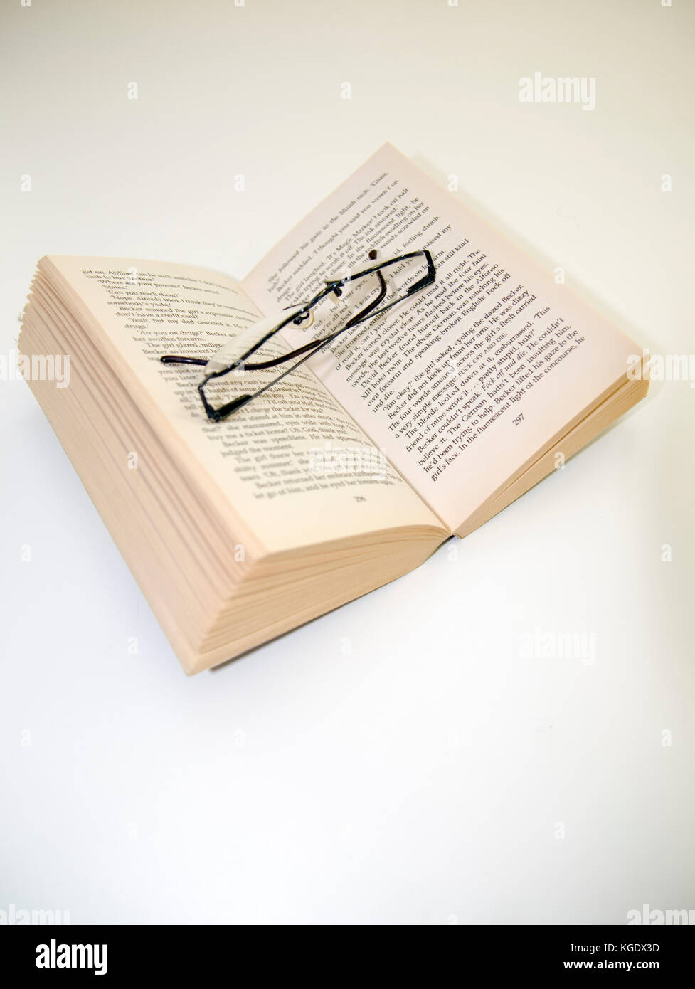 Open book cut out text hi-res stock photography and images - Alamy