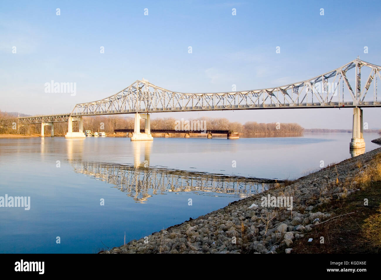 Minnesota USA, A bridge over the Mississippi river in Red Wing Stock ...